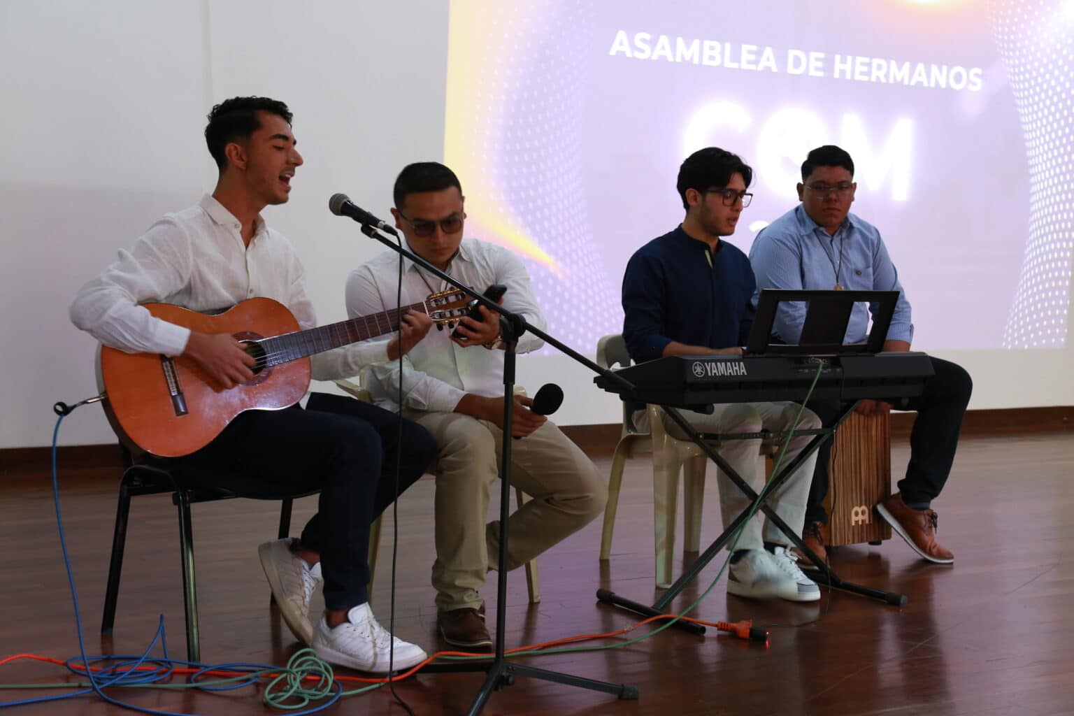 “Libres, entregados y confiados”: Asamblea de Hermanos al estilo de Don ...